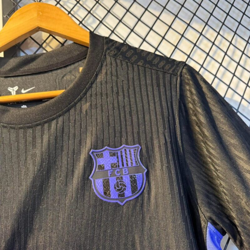 Barcelona Black Mamba Player Edition – 2025/26 Special Kit – Gamee Start